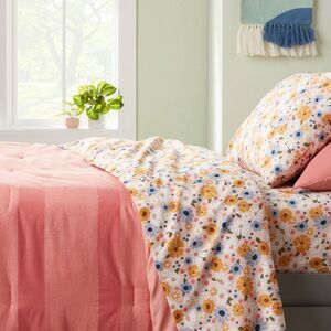 Pillowfort | Bedding | Pillowfort Kids Sheet Set Pillowfort Vintage ...